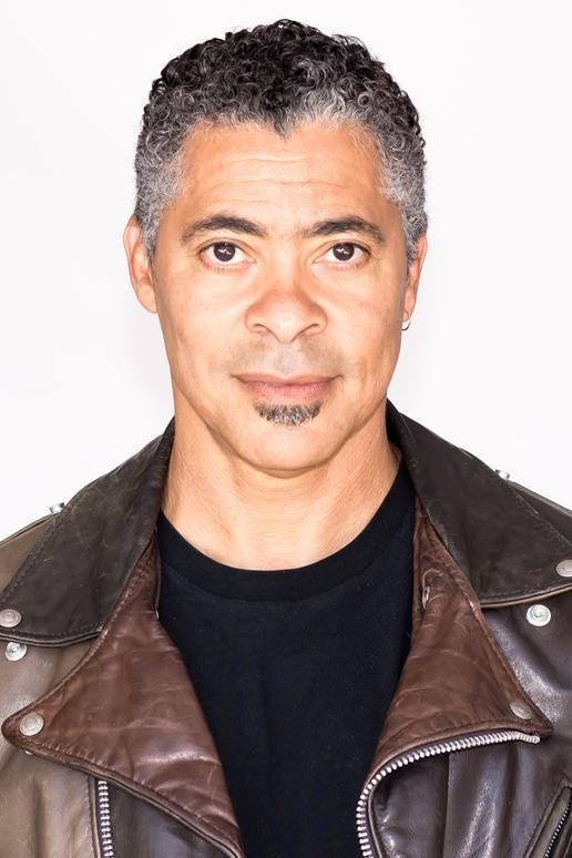 Dominic Hoffman | Filmek, képek, díjak | Személyiség adatlap | Mafab.hu