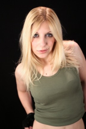 Raine Brown | Filmek, képek, díjak | Személyiség adatlap | Mafab.hu