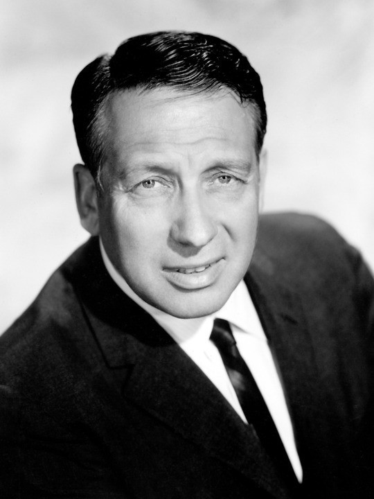 Howard W. Koch | Filmek, képek, díjak | Személyiség adatlap | Mafab.hu