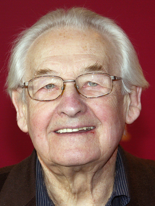 Andrzej Wajda | Filmek, képek, díjak | Személyiség adatlap | Mafab.hu