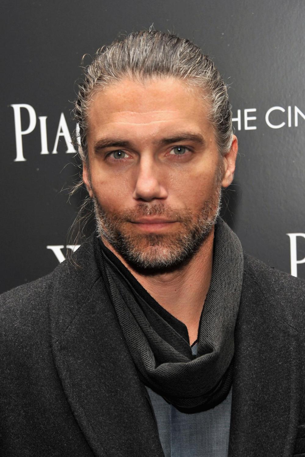 Anson Mount | Filmek, képek, díjak | Személyiség adatlap | Mafab.hu