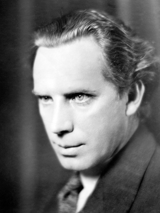 Lars Hanson | Filmek, képek, díjak | Személyiség adatlap | Mafab.hu