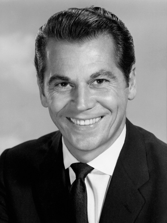 Ron Randell | Filmek, képek, díjak | Személyiség adatlap | Mafab.hu