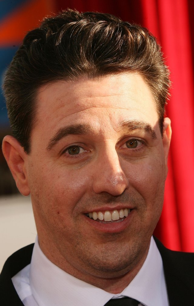 Lou Romano | Filmek, képek, díjak | Személyiség adatlap | Mafab.hu