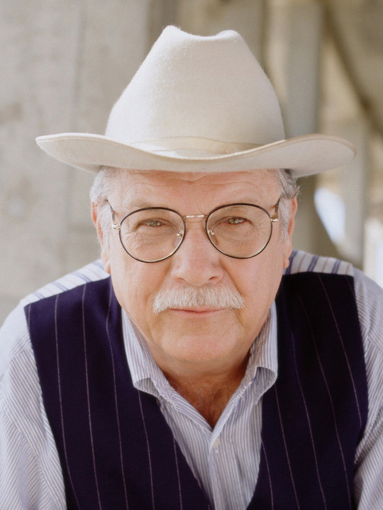 Noble Willingham | Filmek, képek, díjak | Személyiség adatlap | Mafab.hu