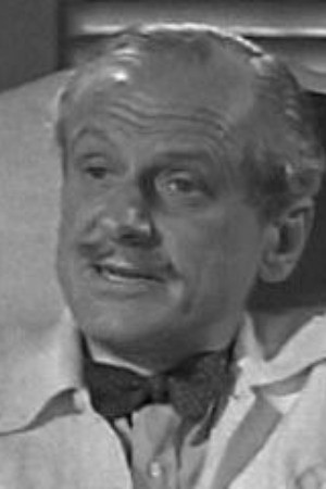 Miles Mander | Filmek, képek, díjak | Személyiség adatlap | Mafab.hu