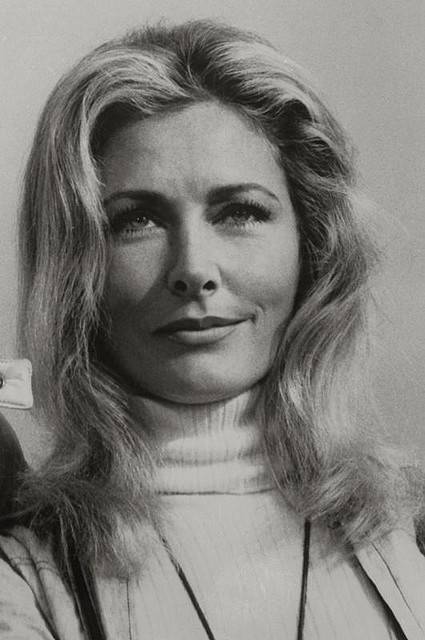 Elga Andersen | Filmek, képek, díjak | Személyiség adatlap | Mafab.hu