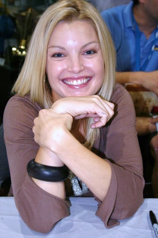 Clare Kramer Mafabhu