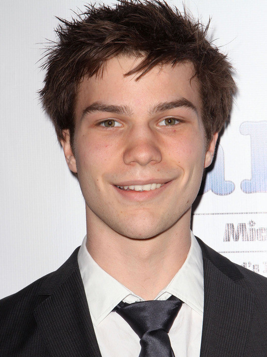 Nick Krause | Filmek, képek, díjak | Személyiség adatlap | Mafab.hu