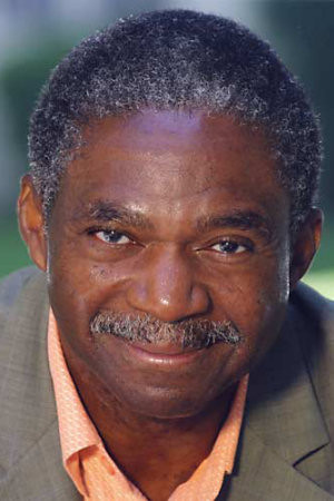 Charles Robinson | Filmek, képek, díjak | Személyiség adatlap | Mafab.hu