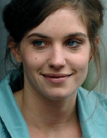 Laura Verlinden | Filmek, képek, díjak | Személyiség adatlap | Mafab.hu