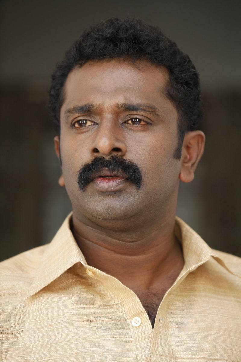 Sreejith Ravi | Filmek, képek, díjak | Személyiség adatlap | Mafab.hu