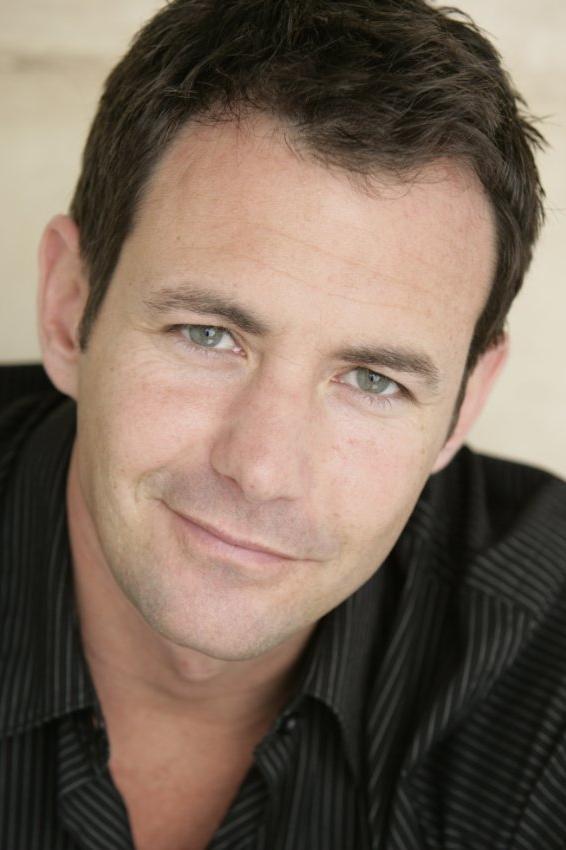 Larry Sullivan | Filmek, képek, díjak | Személyiség adatlap | Mafab.hu