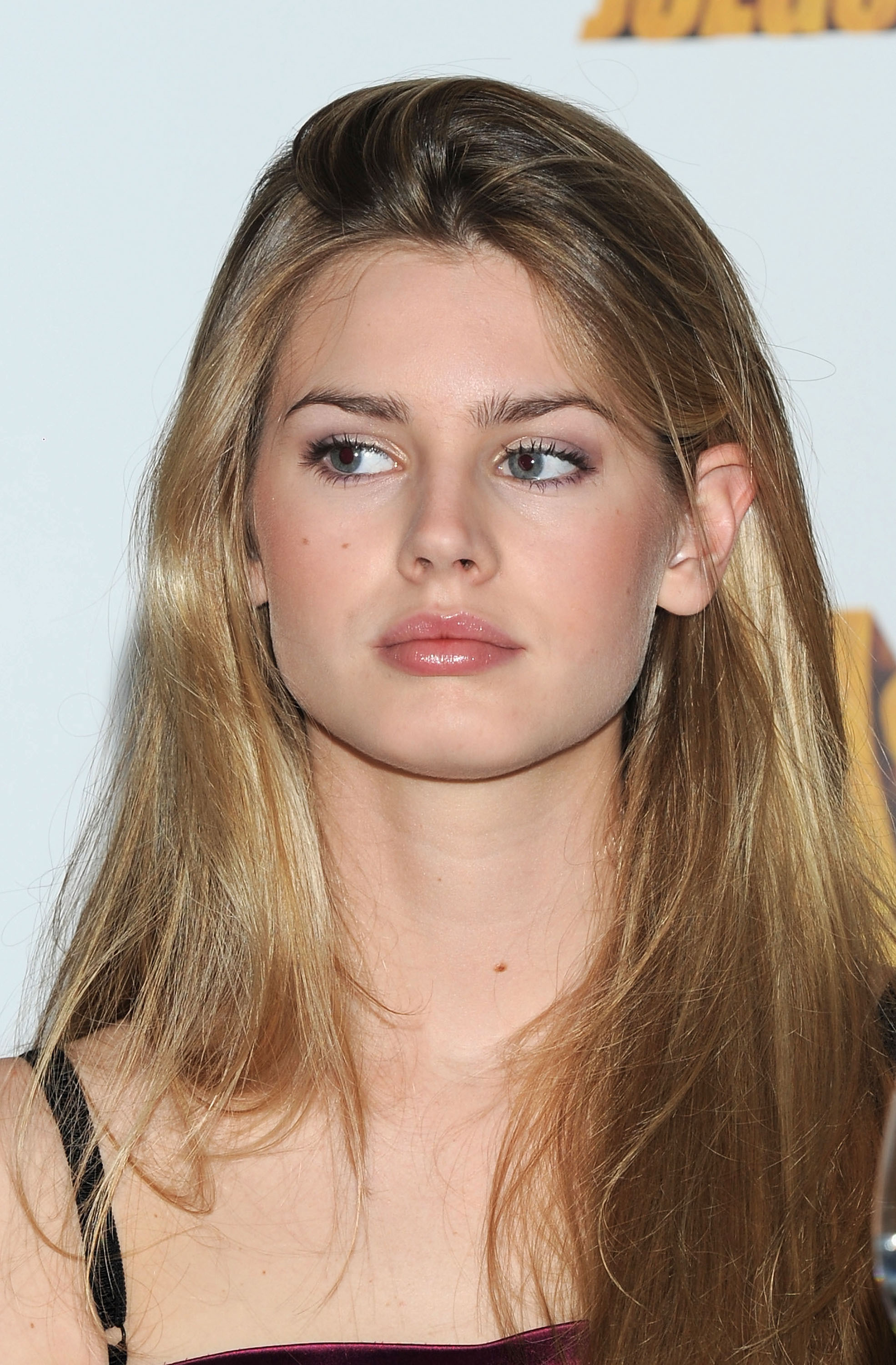 Vanessa Hessler | Filmek, képek, díjak | Személyiség adatlap | Mafab.hu