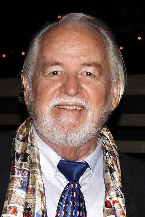 Dakin Matthews | Filmek, képek, díjak | Személyiség adatlap | Mafab.hu