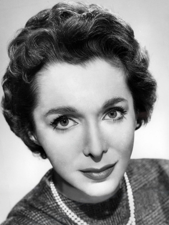 Maxine Audley | Filmek, képek, díjak | Személyiség adatlap | Mafab.hu