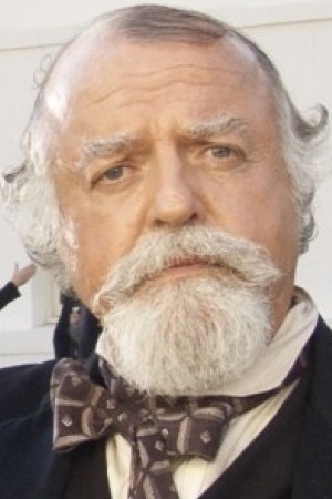 Edward McDonald | Filmek, képek, díjak | Személyiség adatlap | Mafab.hu