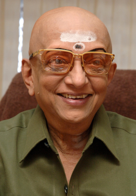 Cho Ramaswamy | Filmek, képek, díjak | Személyiség adatlap | Mafab.hu