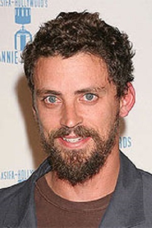 Robert Persichetti Jr. | Filmek, képek, díjak | Személyiség adatlap ...