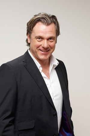 Erik Thomson | Filmek, képek, díjak | Személyiség adatlap | Mafab.hu