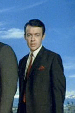 William Gaunt | Filmek, képek, díjak | Személyiség adatlap | Mafab.hu