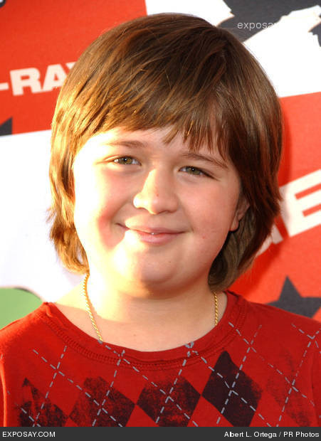 Conner Rayburn | Filmek, képek, díjak | Személyiség adatlap | Mafab.hu