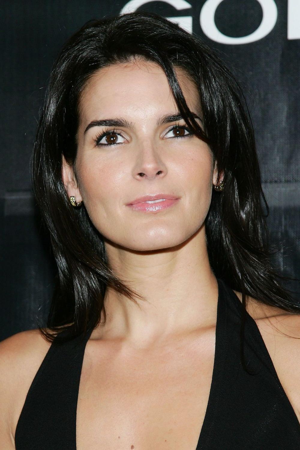 Angie Harmon | Filmek, képek, díjak | Személyiség adatlap | Mafab.hu