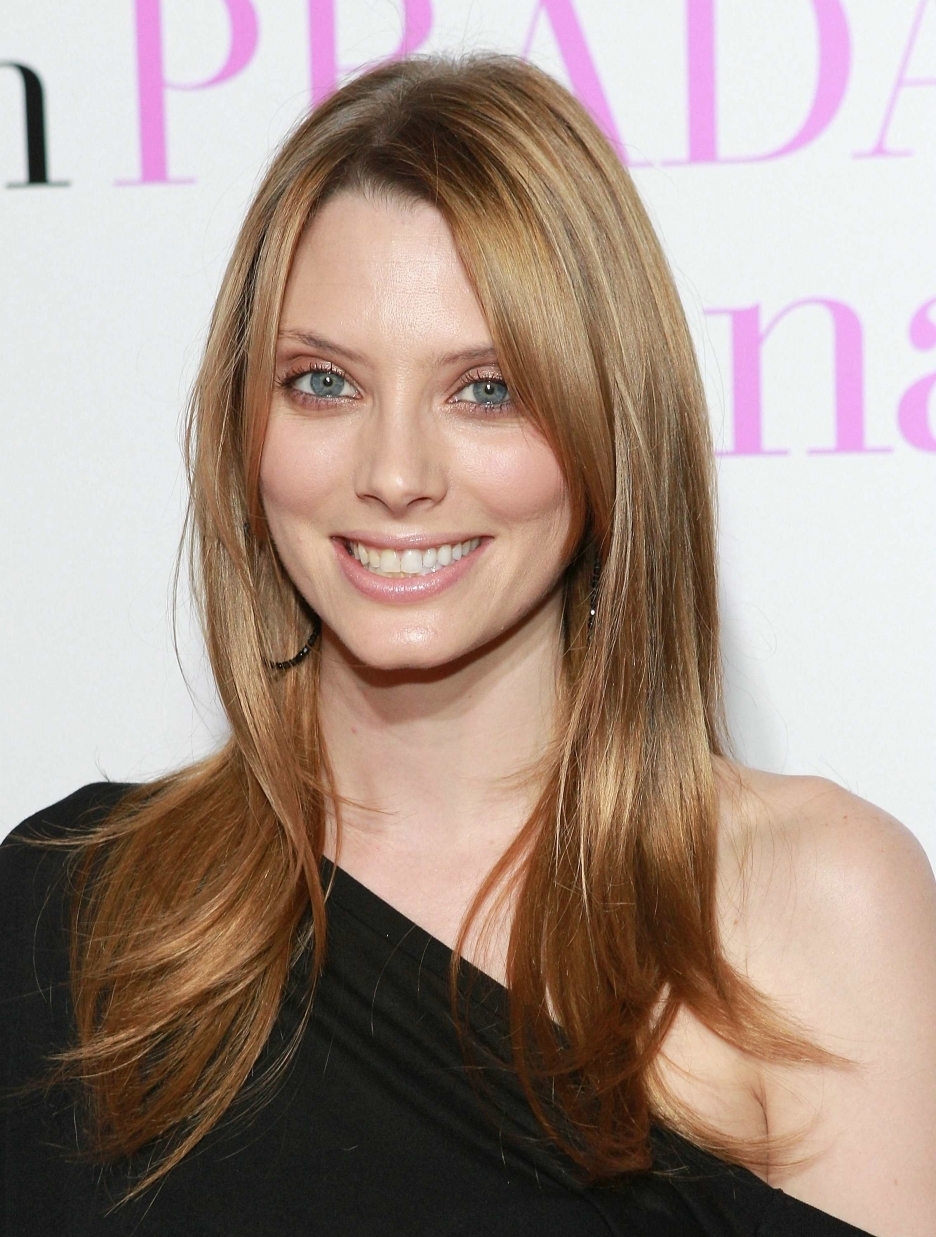 April Bowlby | Filmek, képek, díjak | Személyiség adatlap | Mafab.hu