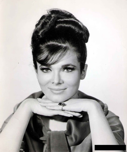 Gila Golan | Filmek, képek, díjak | Személyiség adatlap | Mafab.hu