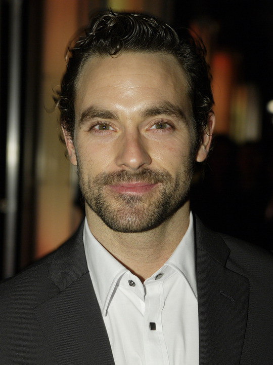 Guillaume Lemay-Thivierge | Filmek, képek, díjak | Személyiség adatlap ...