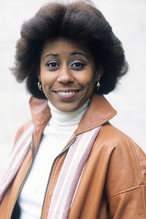 Vernee Watson-Johnson | Filmek, képek, díjak | Személyiség adatlap ...