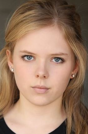 Mackenzie Wareing | Filmek, képek, díjak | Személyiség adatlap | Mafab.hu