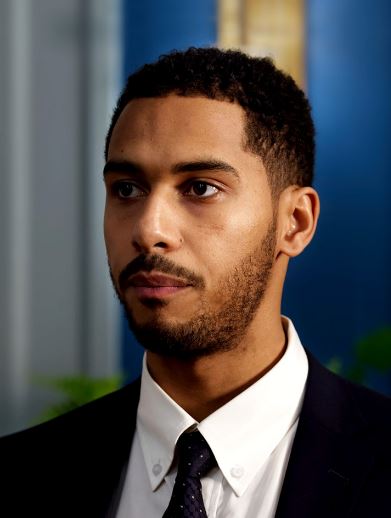 Elliot Knight | Filmek, képek, díjak | Személyiség adatlap | Mafab.hu