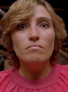 Linda Manz | Filmek, képek, díjak | Személyiség adatlap | Mafab.hu