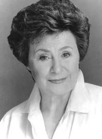 Dilys Laye | Filmek, képek, díjak | Személyiség adatlap | Mafab.hu