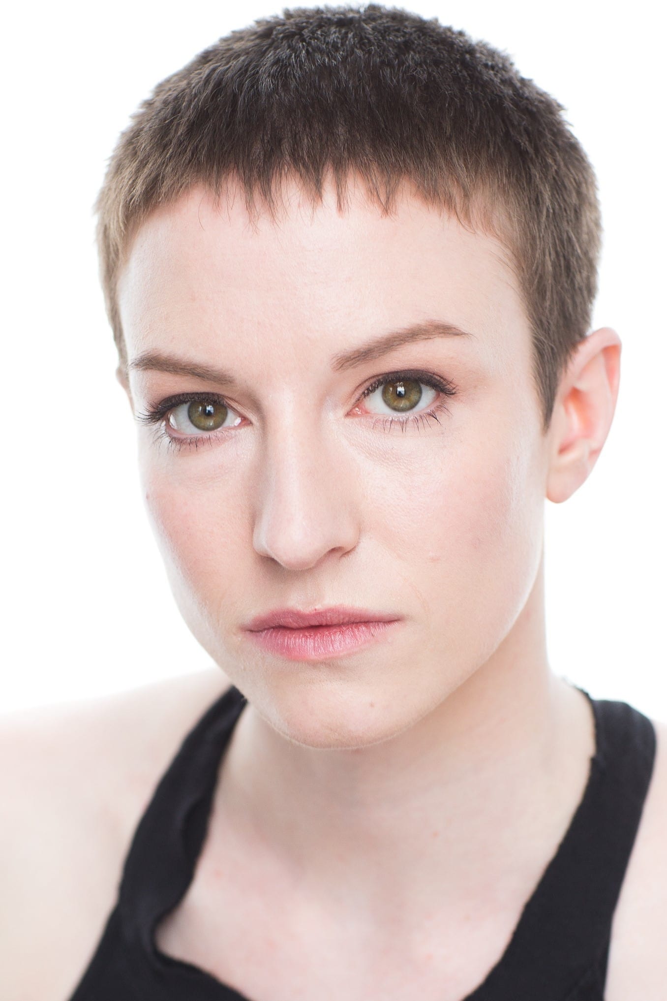 Caitlin Ewald | Filmek, képek, díjak | Személyiség adatlap | Mafab.hu