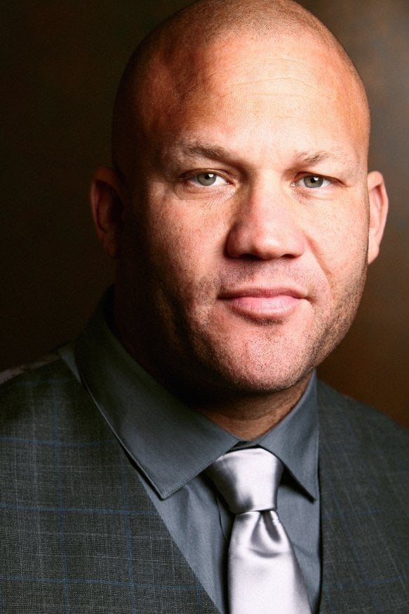 Christopher Matthew Cook | Filmek, képek, díjak | Személyiség adatlap ...