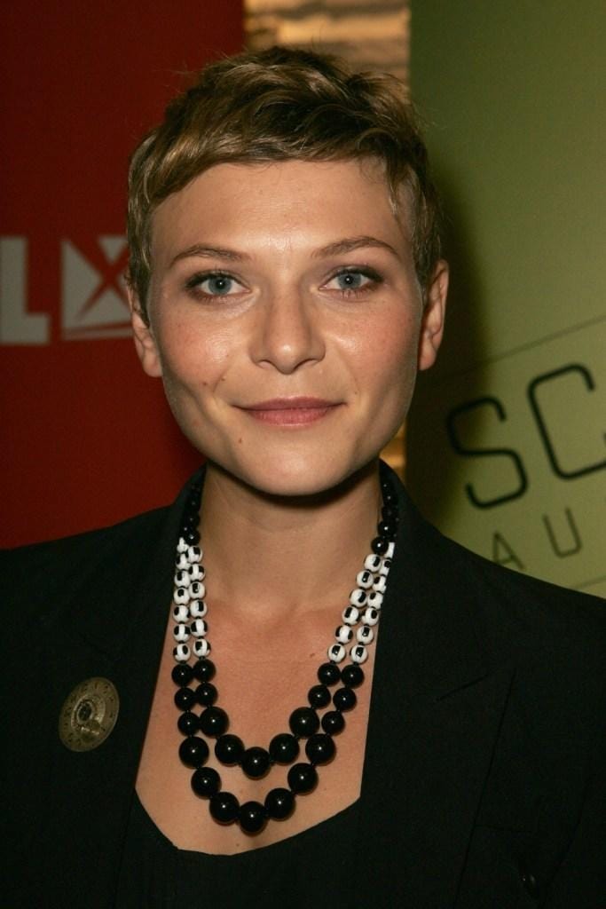 Leeanna Walsman | Filmek, képek, díjak | Személyiség adatlap | Mafab.hu