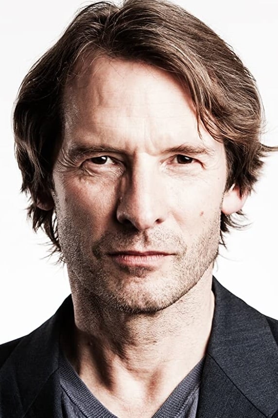 Adrian Hough | Filmek, képek, díjak | Személyiség adatlap | Mafab.hu