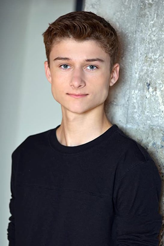 Cameron Brodeur | Filmek, képek, díjak | Személyiség adatlap | Mafab.hu