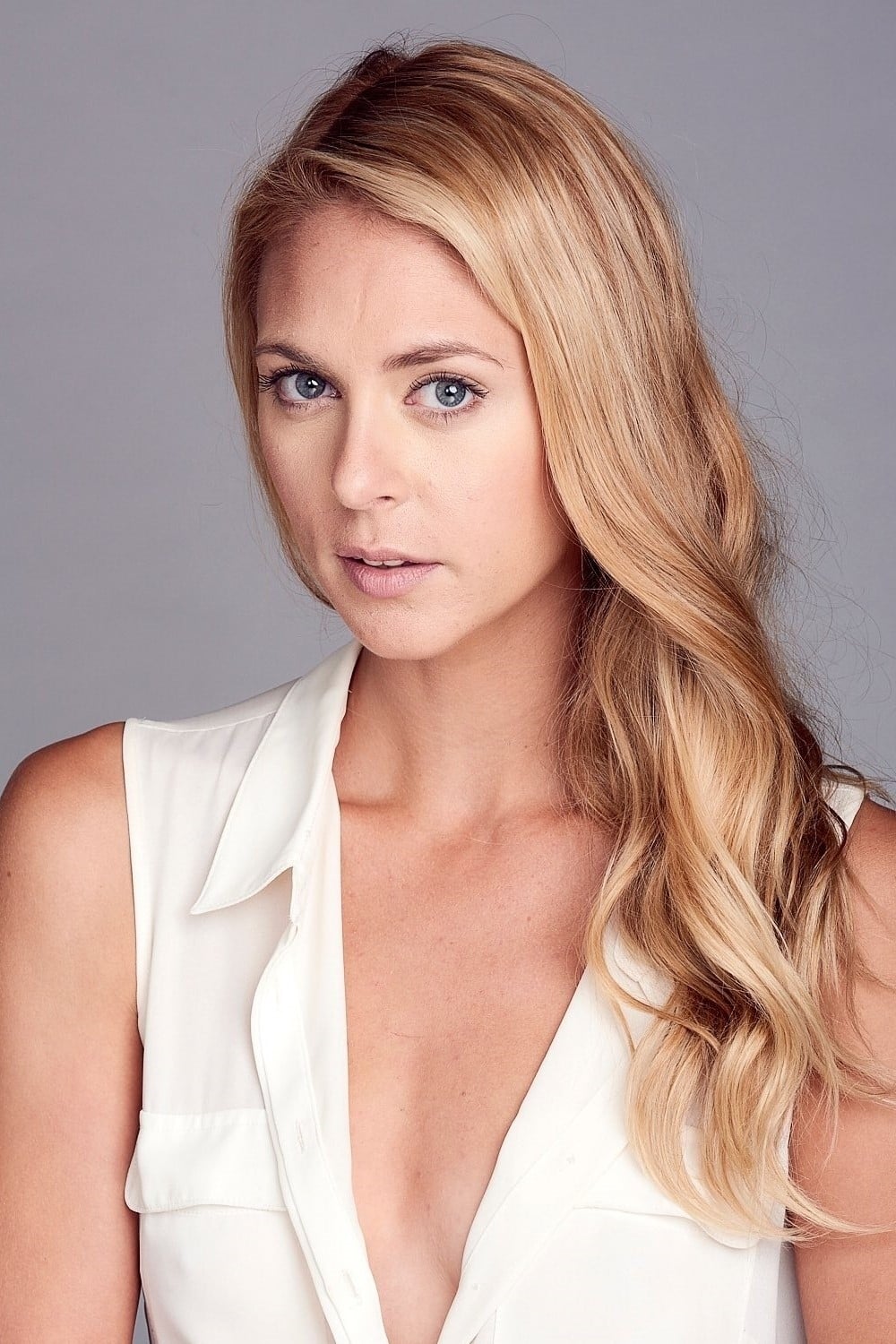 Sara Mitich | Filmek, képek, díjak | Személyiség adatlap | Mafab.hu