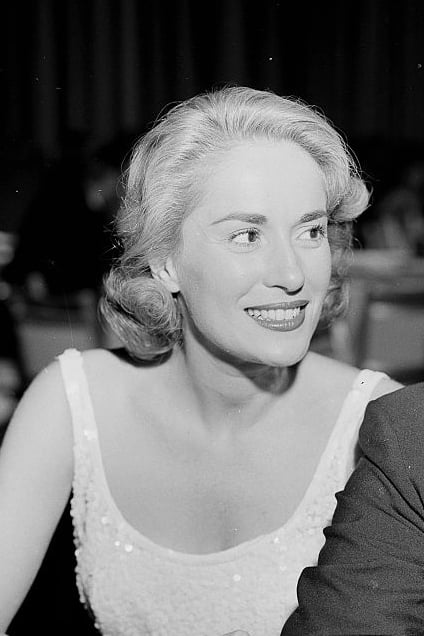 Mary LaRoche | Filmek, képek, díjak | Személyiség adatlap | Mafab.hu