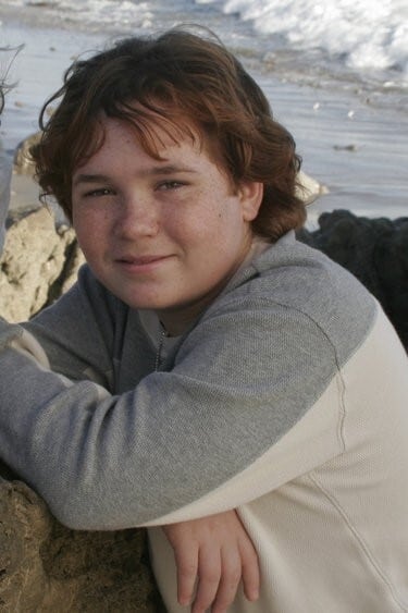 Connor Matheus | Filmek, képek, díjak | Személyiség adatlap | Mafab.hu