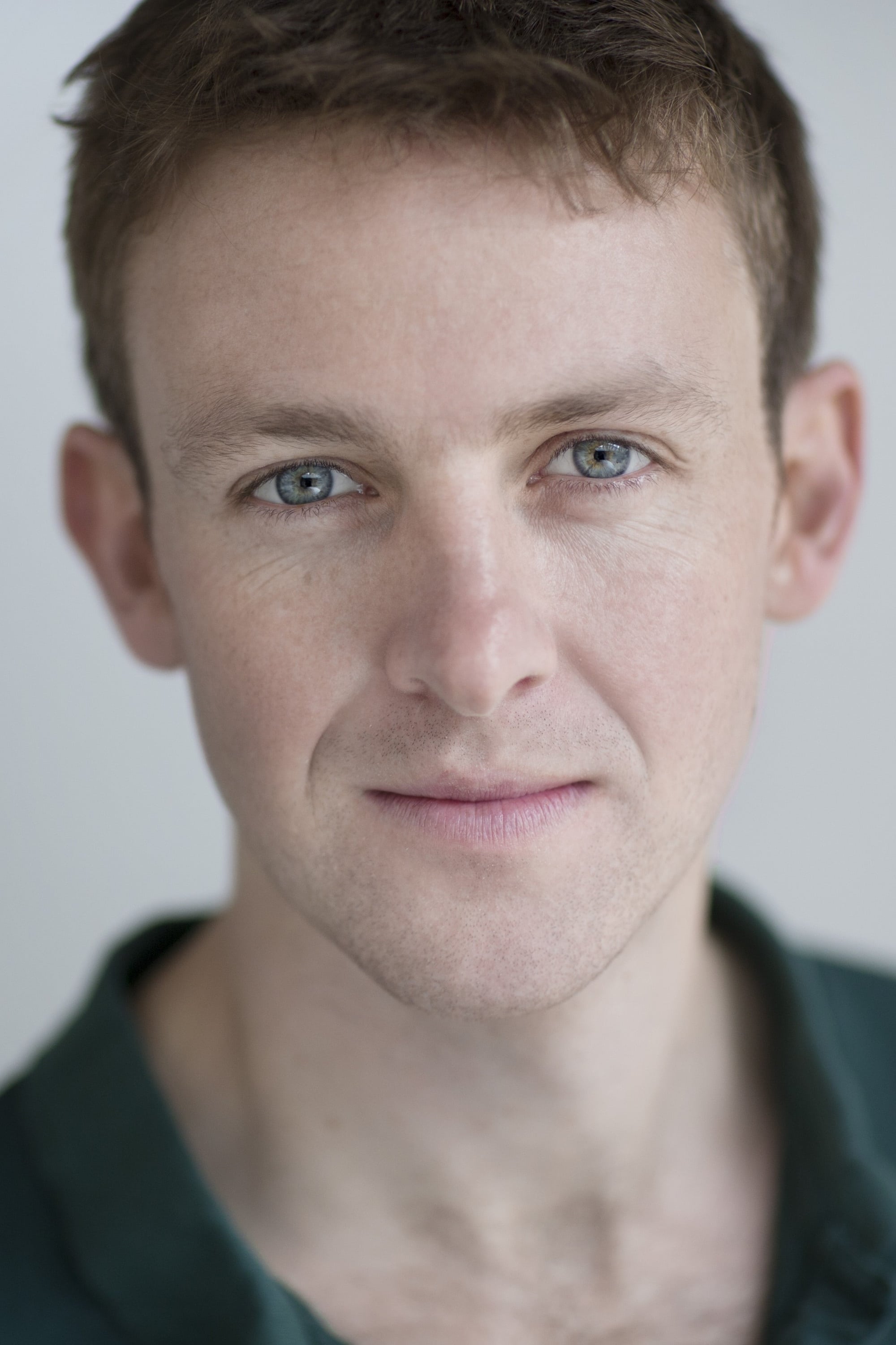 Tom Ward-Thomas | Filmek, képek, díjak | Személyiség adatlap | Mafab.hu