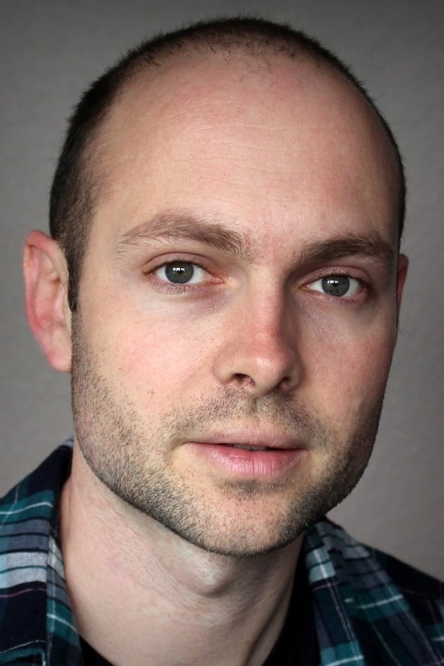 Paul McIver | Filmek, képek, díjak | Személyiség adatlap | Mafab.hu