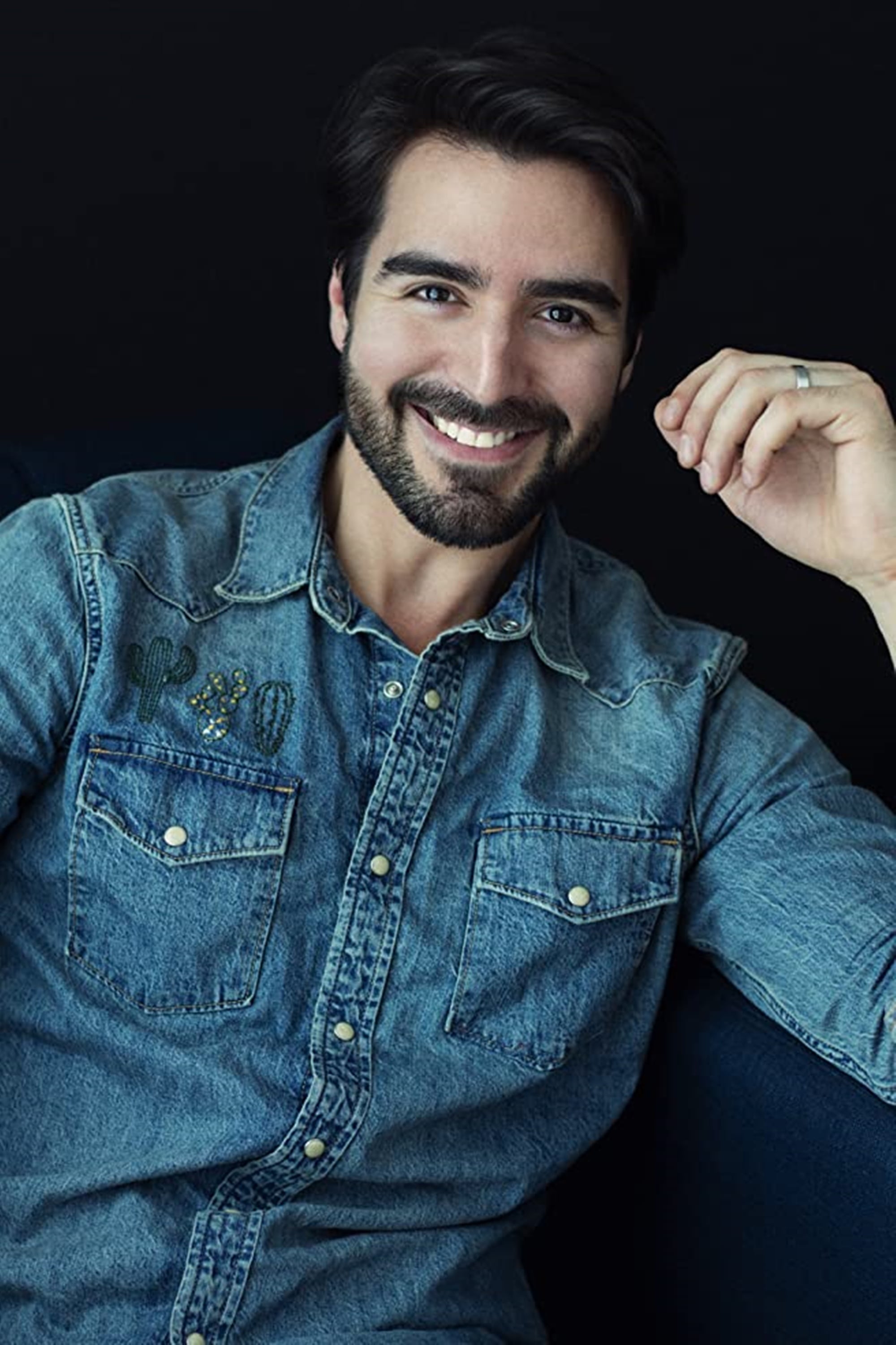 Charlie Nesbitt | Filmek, képek, díjak | Személyiség adatlap | Mafab.hu