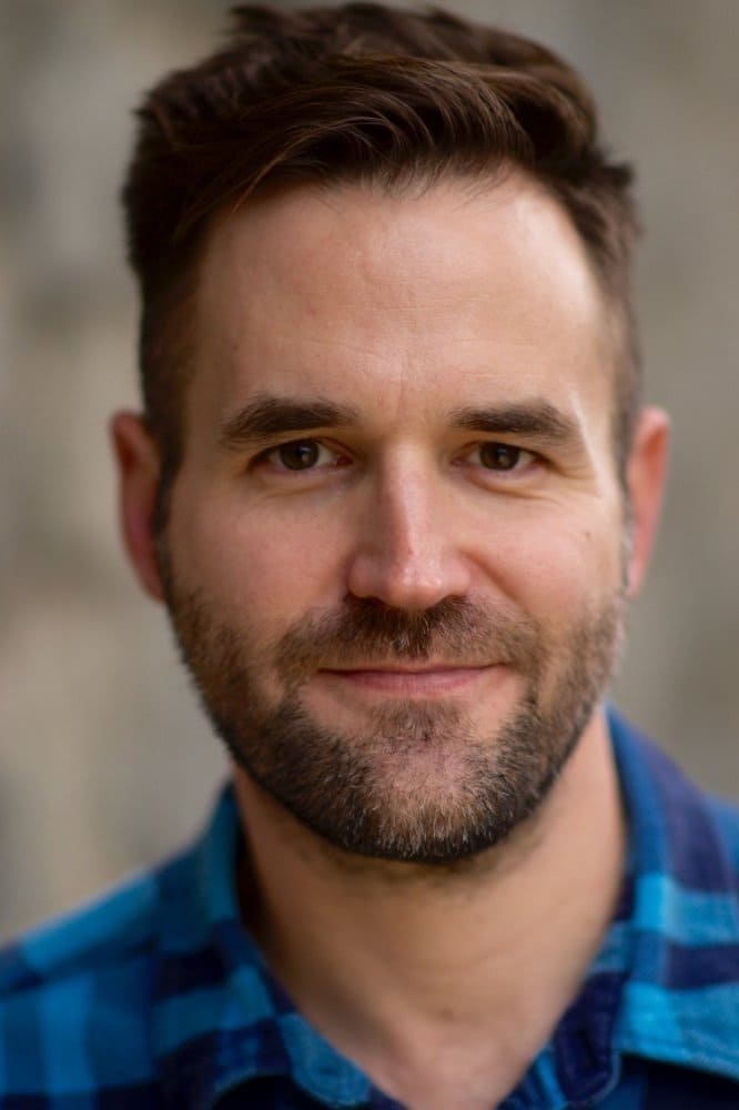 Connor Barrett | Filmek, képek, díjak | Személyiség adatlap | Mafab.hu