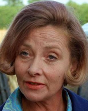 Clare Kelly | Filmek, képek, díjak | Személyiség adatlap | Mafab.hu