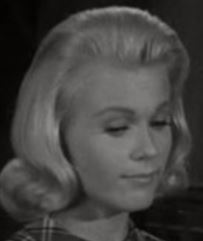 Pat Priest | Filmek, képek, díjak | Személyiség adatlap | Mafab.hu