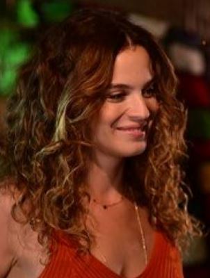 Asli Bekiroglu | Filmek, képek, díjak | Személyiség adatlap | Mafab.hu